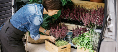 The Right Commercial Van for Florists | Comvoy