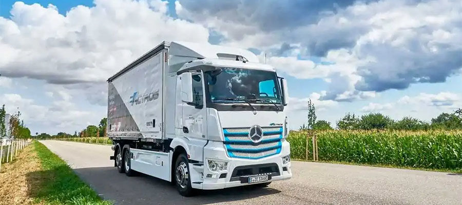 The Blended Future of AltFuels In Commercial Transportation | Comvoy