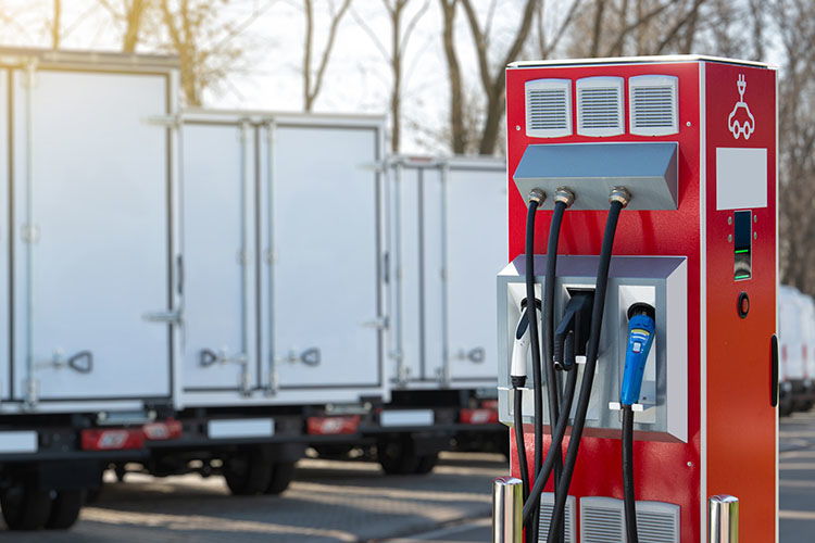 Most Fuel Efficient Cargo Vans for 2025 | Compare Top MPG | Comvoy